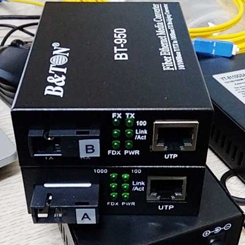 Nên sử dụng Converter quang của hãng nào tốt nhất